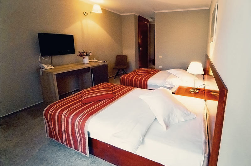 Cameră double | Hotel Atrium