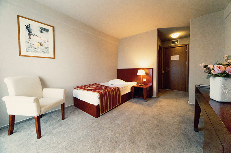 Cameră single | Hotel Atrium